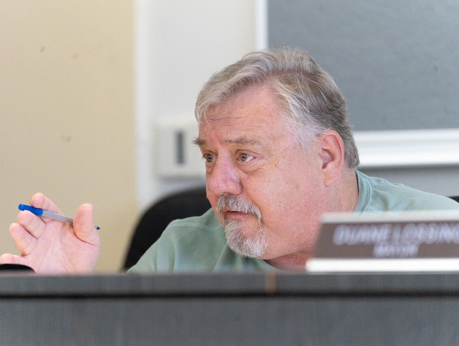Babbitt city council grapples with several issues in final meeting of year