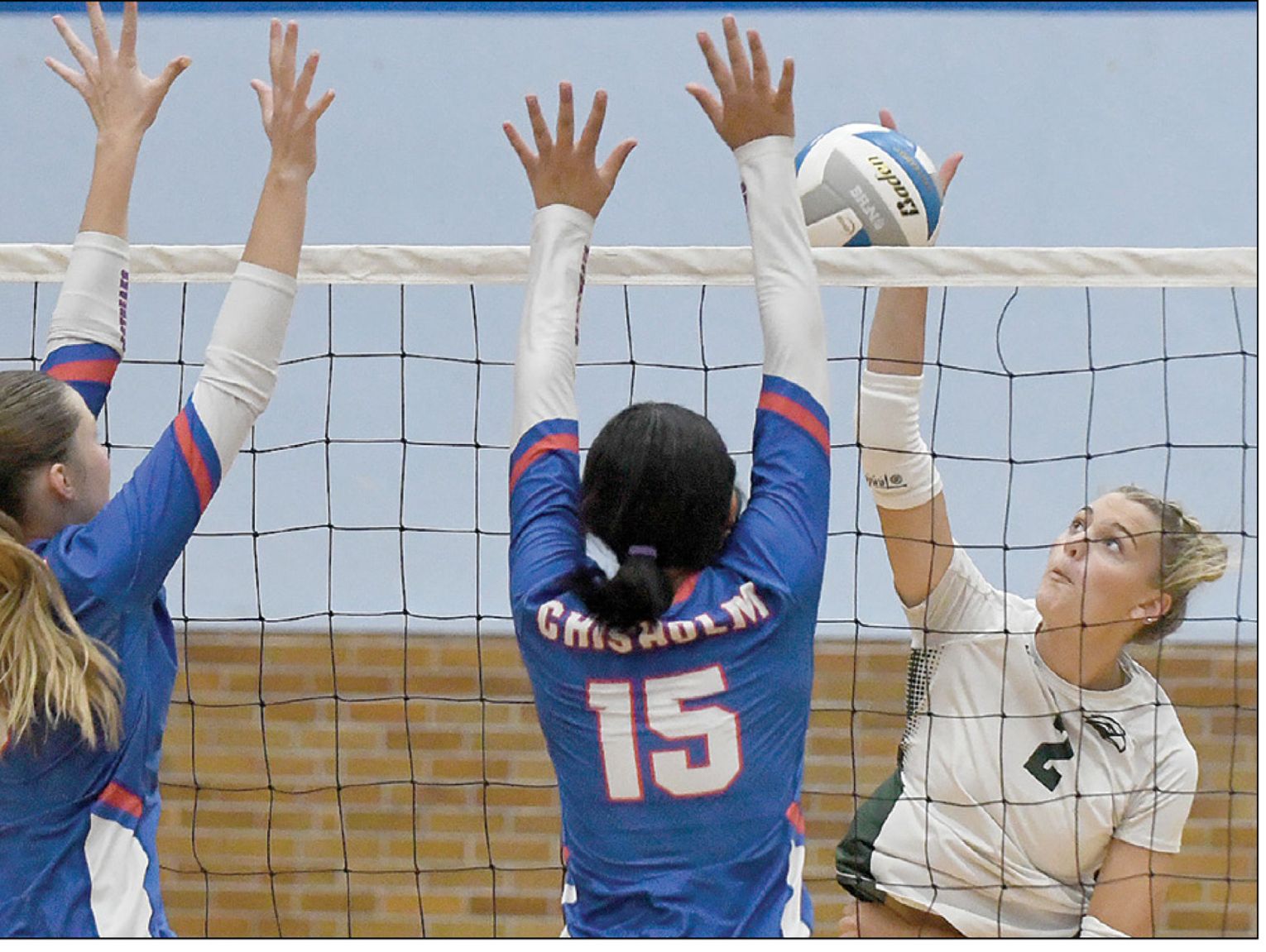 Bluestreak spikers down Nighthawks