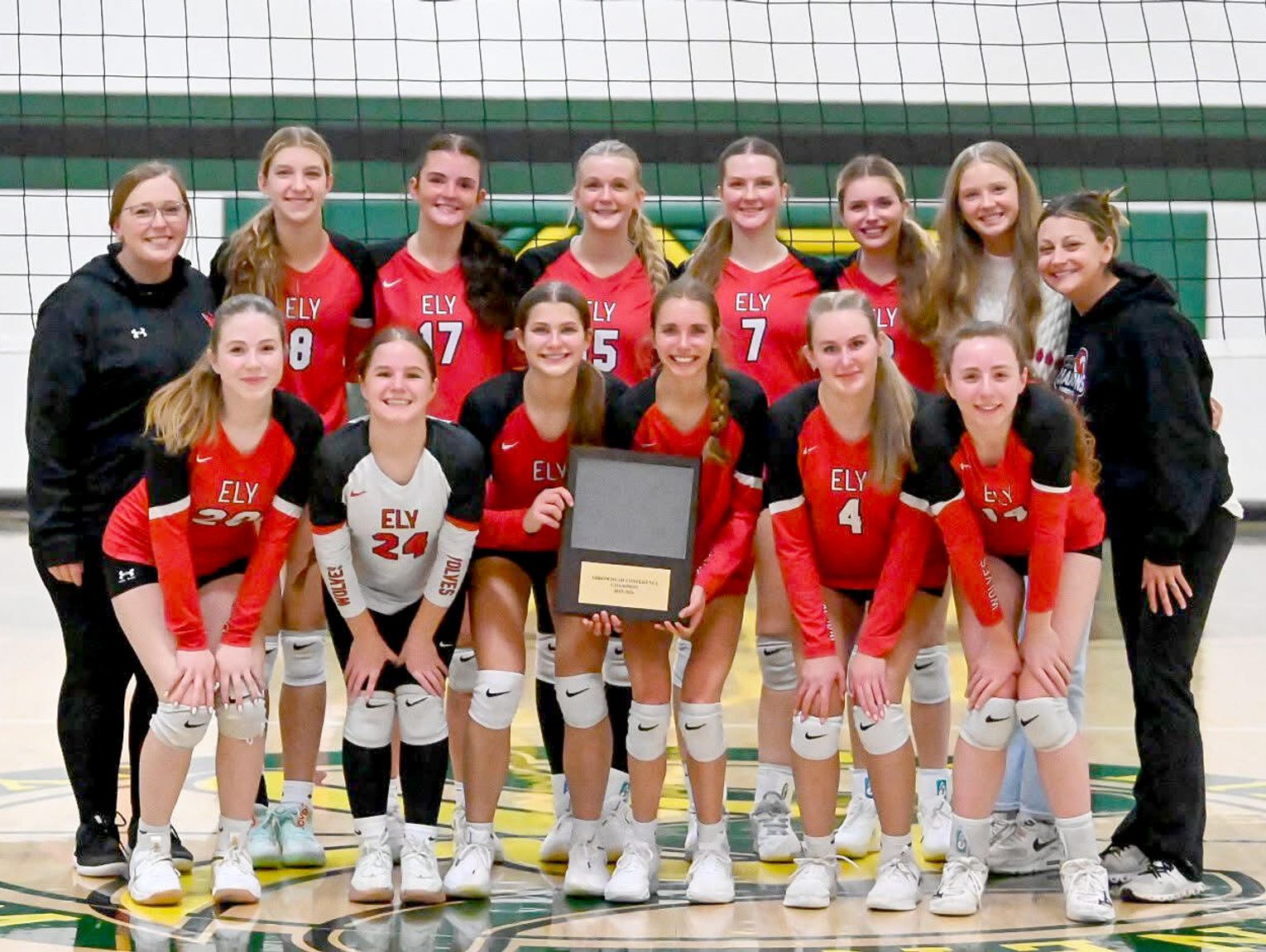 Ely wears Arrowhead crown